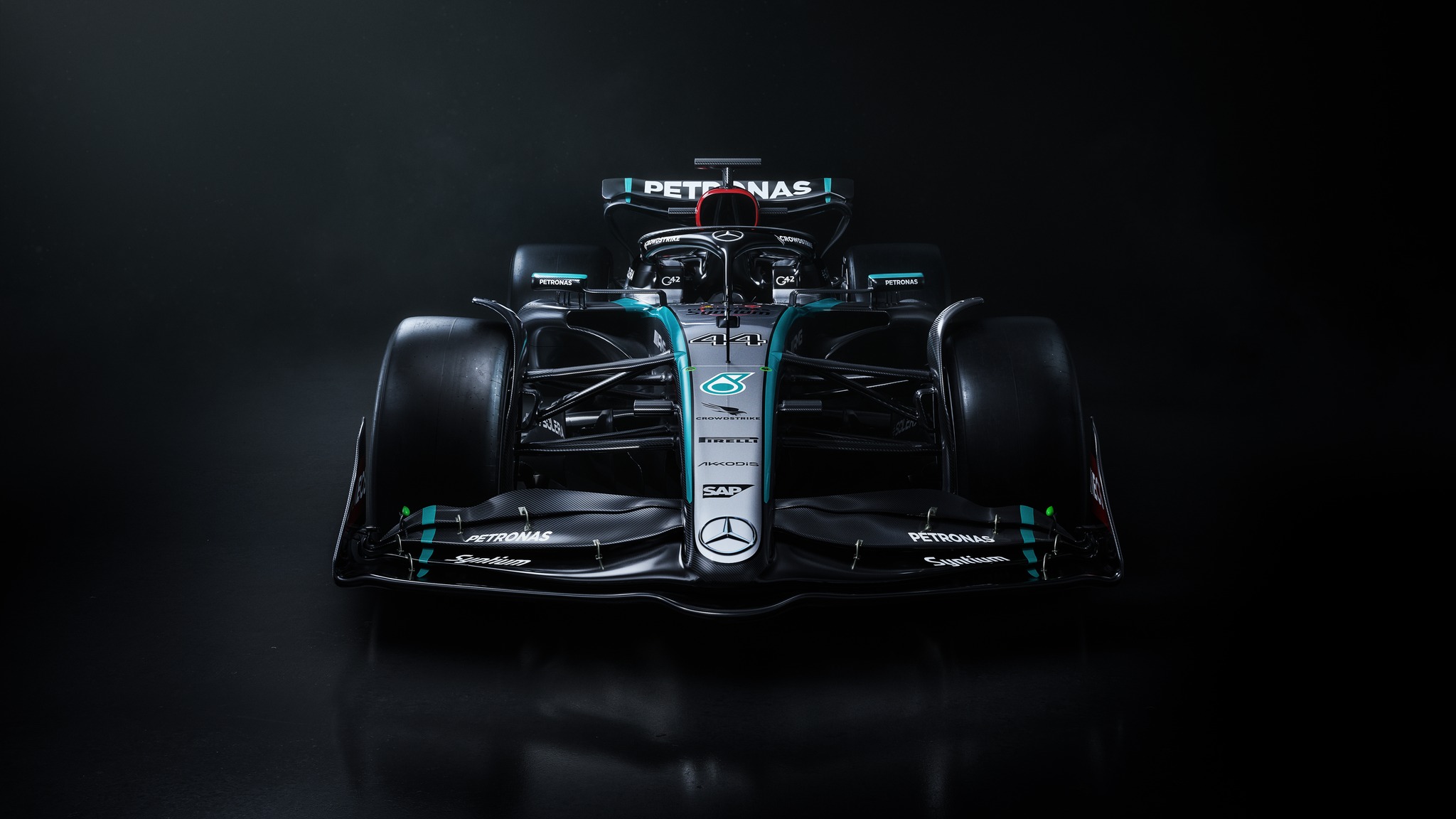 Mercedes - AMG Petronas prezinta masina sezonului 2024 in F1 ...